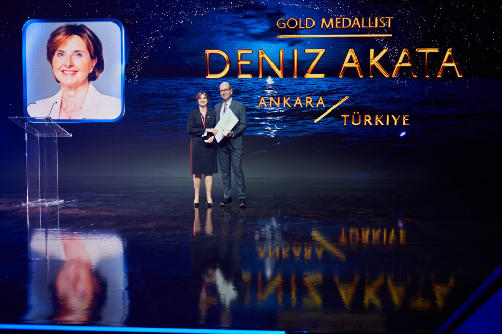 Gold medal from the European Society of Radiology to Prof. Dr. Deniz ...